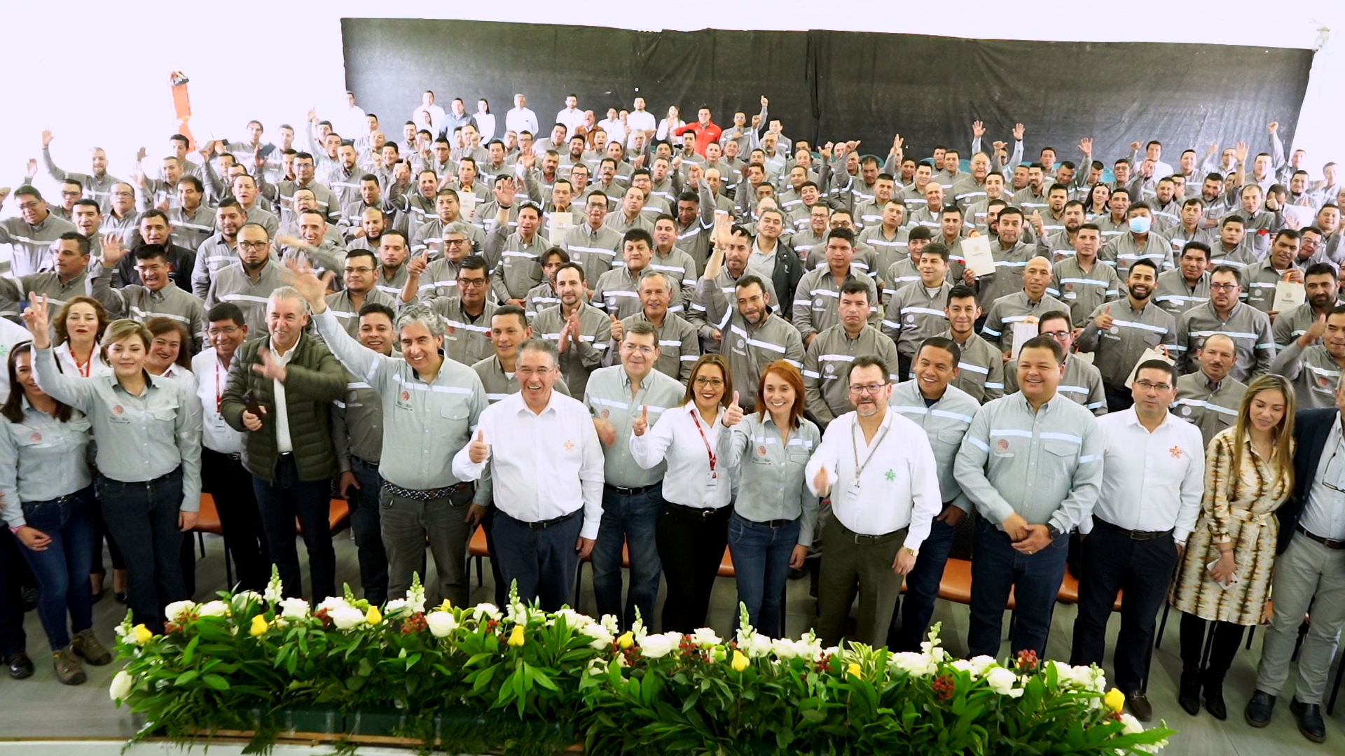 400 trabajadores de Acerías Paz del Río recibieron reconocimiento ...
